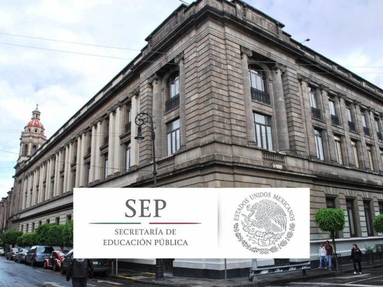 ¿Qué es una Universidad? Definición, Servicios y Todo lo que Debes Saber